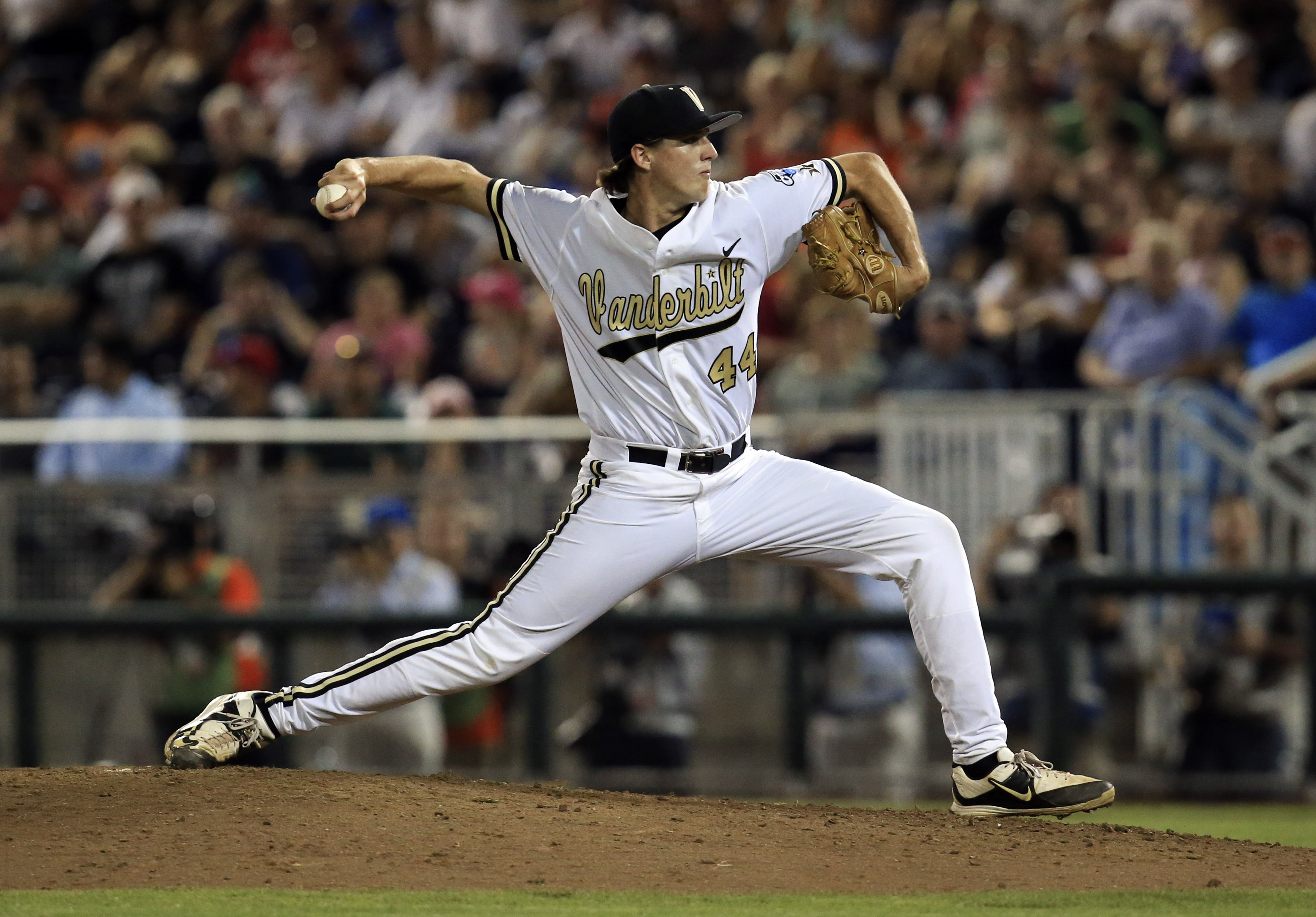 2017 MLB Draft Prospect: Kyle Wright