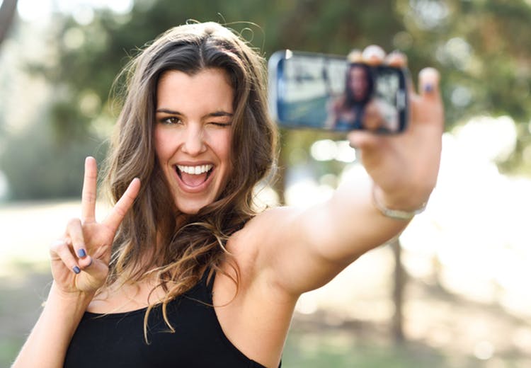 Tips and Tricks: How To Get The Best Selfie Possible
