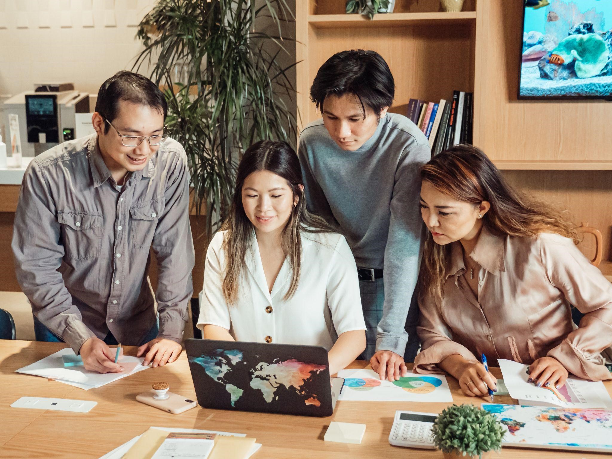 Navigating the Cultural Differences in a Chinese Workplace - INSCMagazine