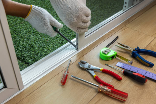 How To Troubleshoot Common Sliding Door Problems? - INSCMagazine