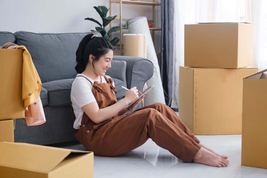 A-woman-planning-a-cross-country-move-1100x733 - INSCMagazine