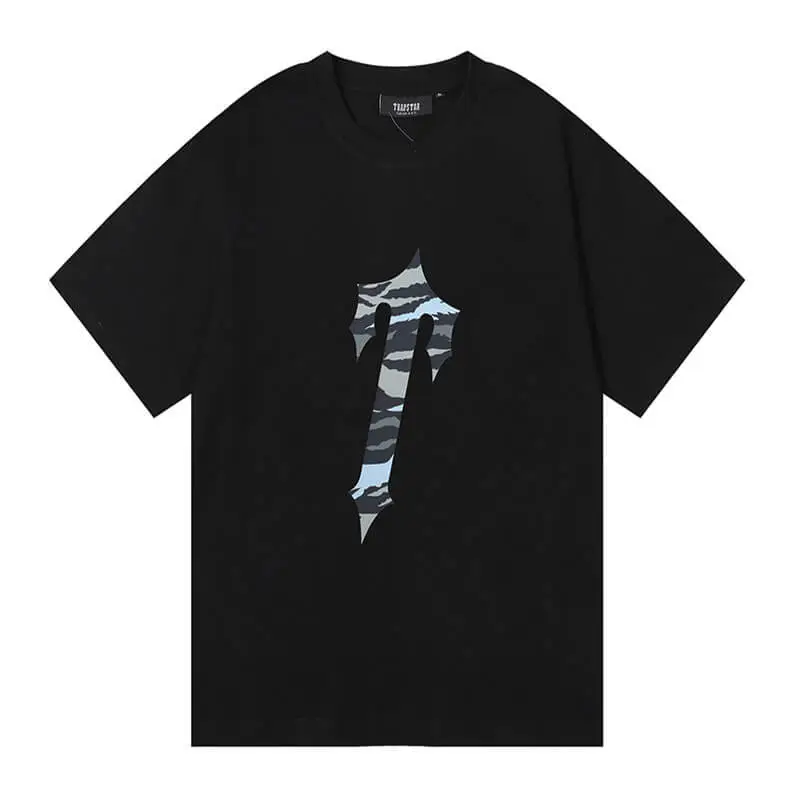 Trapstar Shirt: The Iconic Blend of Streetwear and Culture - INSCMagazine