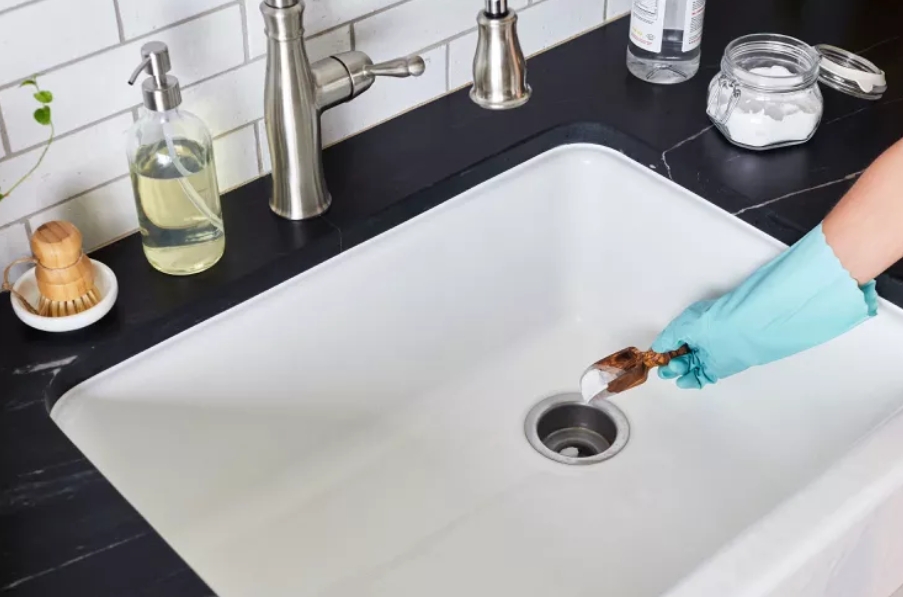 How to Clean Drains and Keep Them Fresh: Simple Tricks That Actually ...