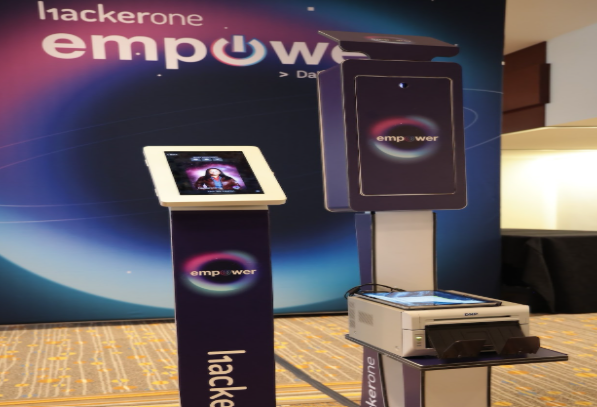 Top Tips for a Fun Photo Booth Rental in Las Vegas - INSCMagazine