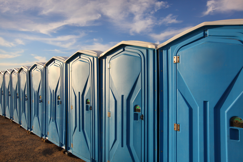How to Choose the Right Portable Toilet for Your Event - INSCMagazine