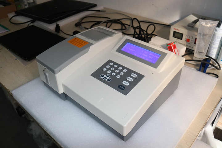 Biochemical Analyzer and Hematology Analyzer for Laboratory: Essential ...